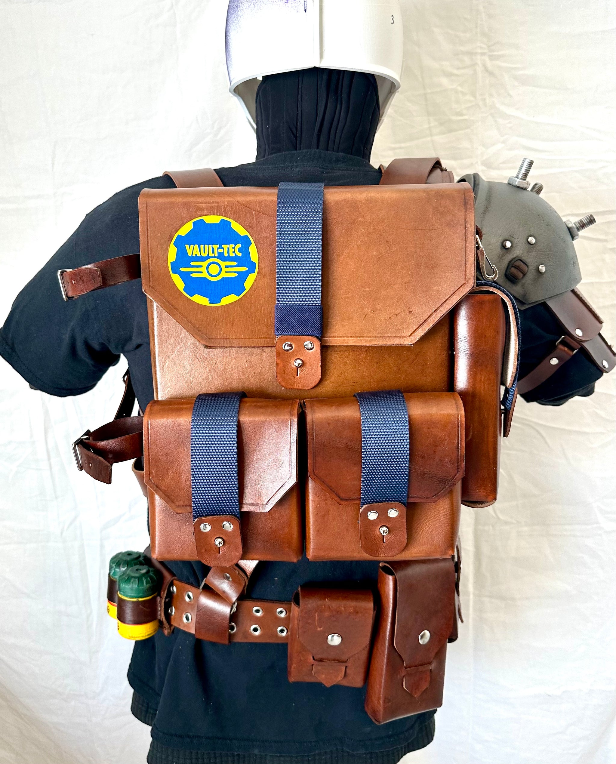 Fallout Vault-Tec Logo Backpack – darmansprops