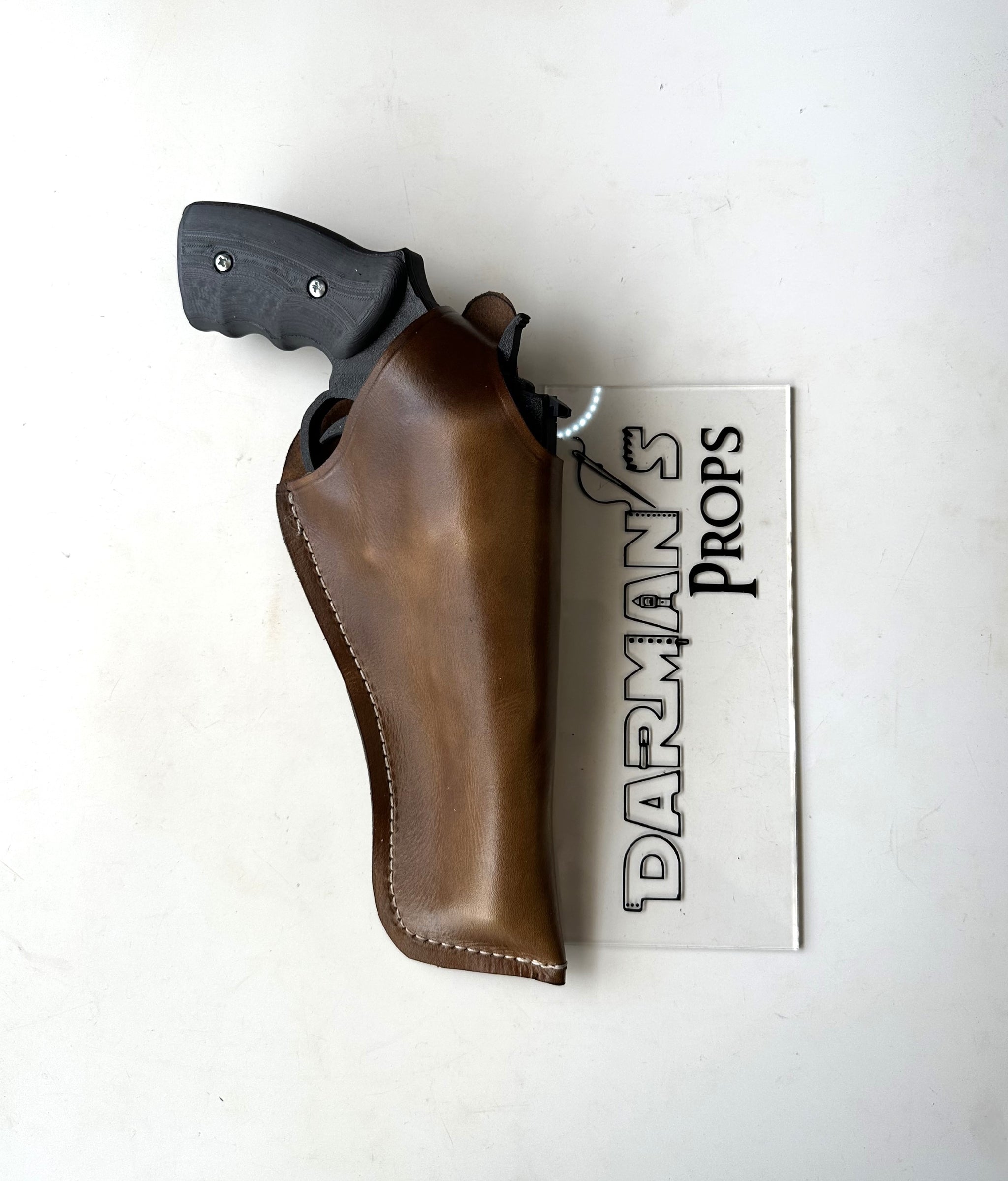 The Last of Us Joel Miller Revolver on the belt Holster – darmansprops